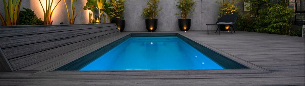 Plunge 4.5m Fibreglass Swimming Pool
