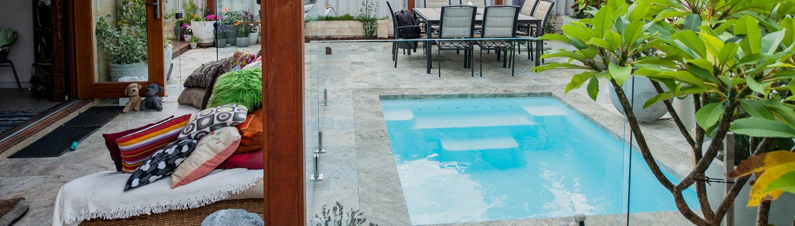 Splash 3m Fibreglass Swimming Pool